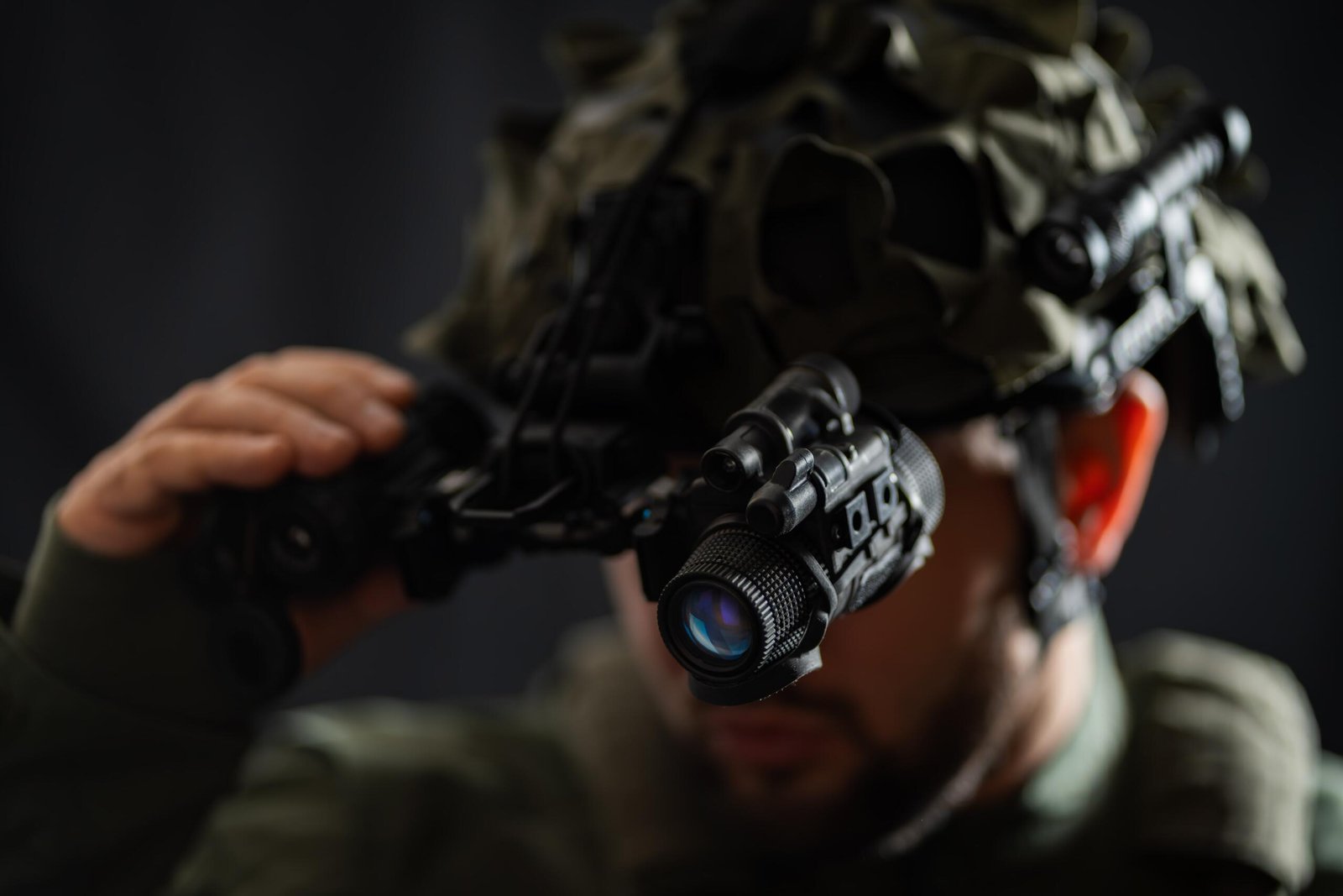 How to Use Night Vision Goggles Like a Pro: Expert Tips from Luxnova ...